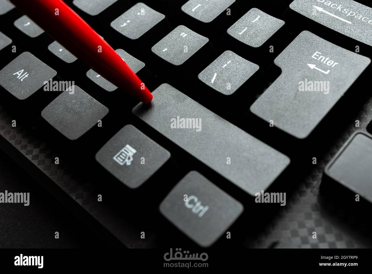 re typing | مستقل