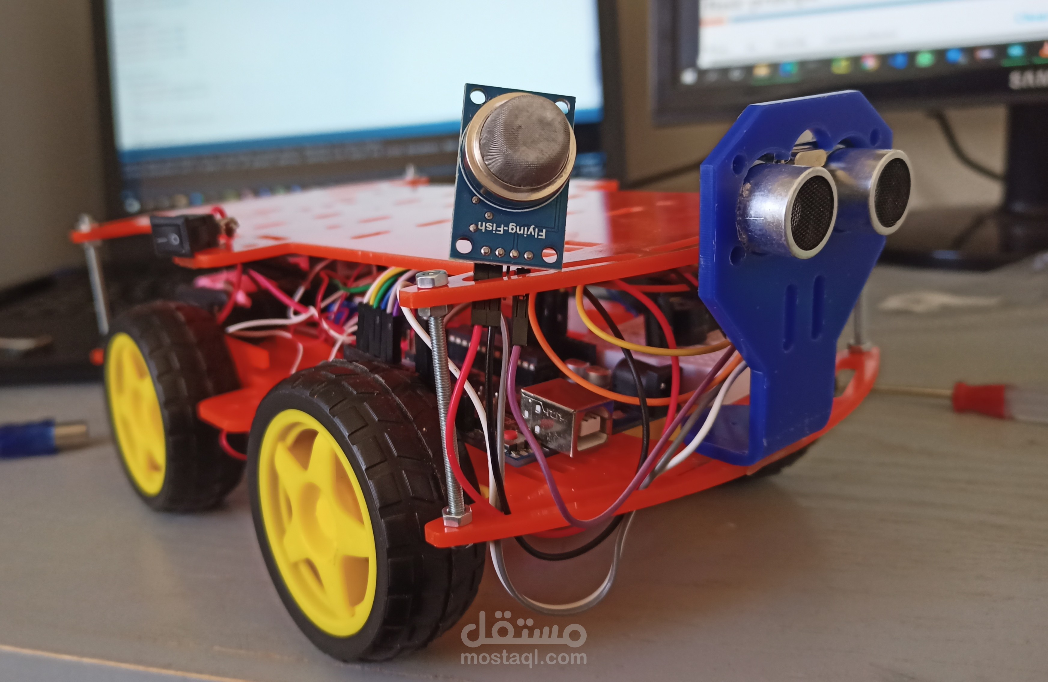 IOT wireless charger for electric vehicles in the garage using esp32 ...